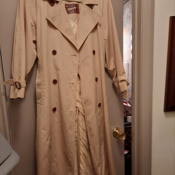 Etienne Aigner | Jackets & Coats | Etienne Aigner Trench Coat | Poshmark